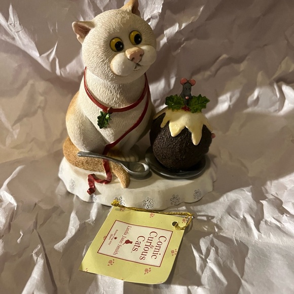 Accents | Vintage Comic Curious Cats In Collectible Cat Figurine | Poshmark